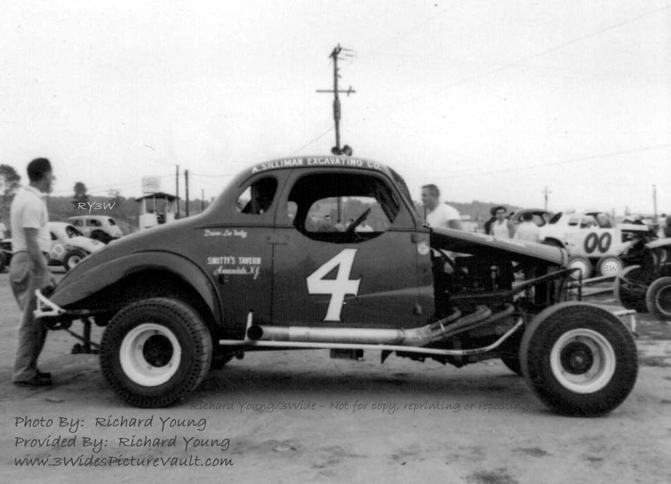 Original image from the lens of photographer Rich Young.