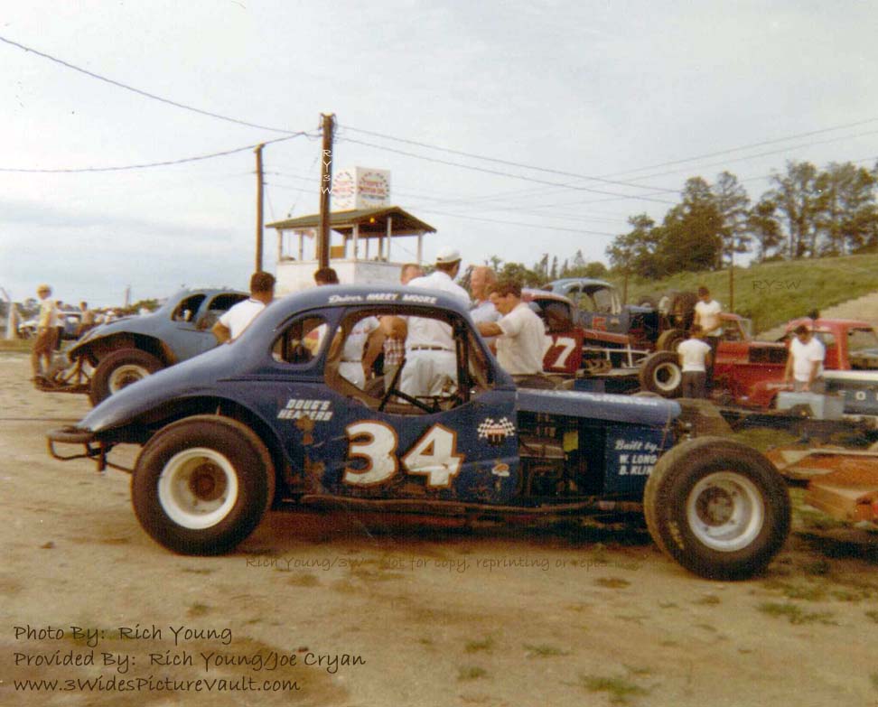 L12.29.15_034_MOO_HAR_0060RY_1